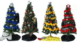 4 Geeky Christmas Trees! - HalloweenCostumes.com Blog