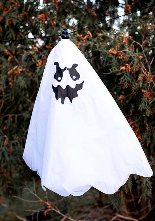 28-Inch Flying Spooky Ghost Decoration | Ghost Decorations